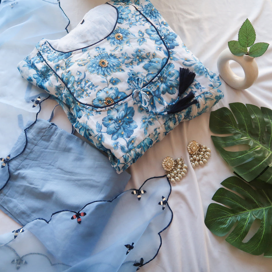 Buy Ethnic Wear for women online at best prices - KesariyaVanity.com